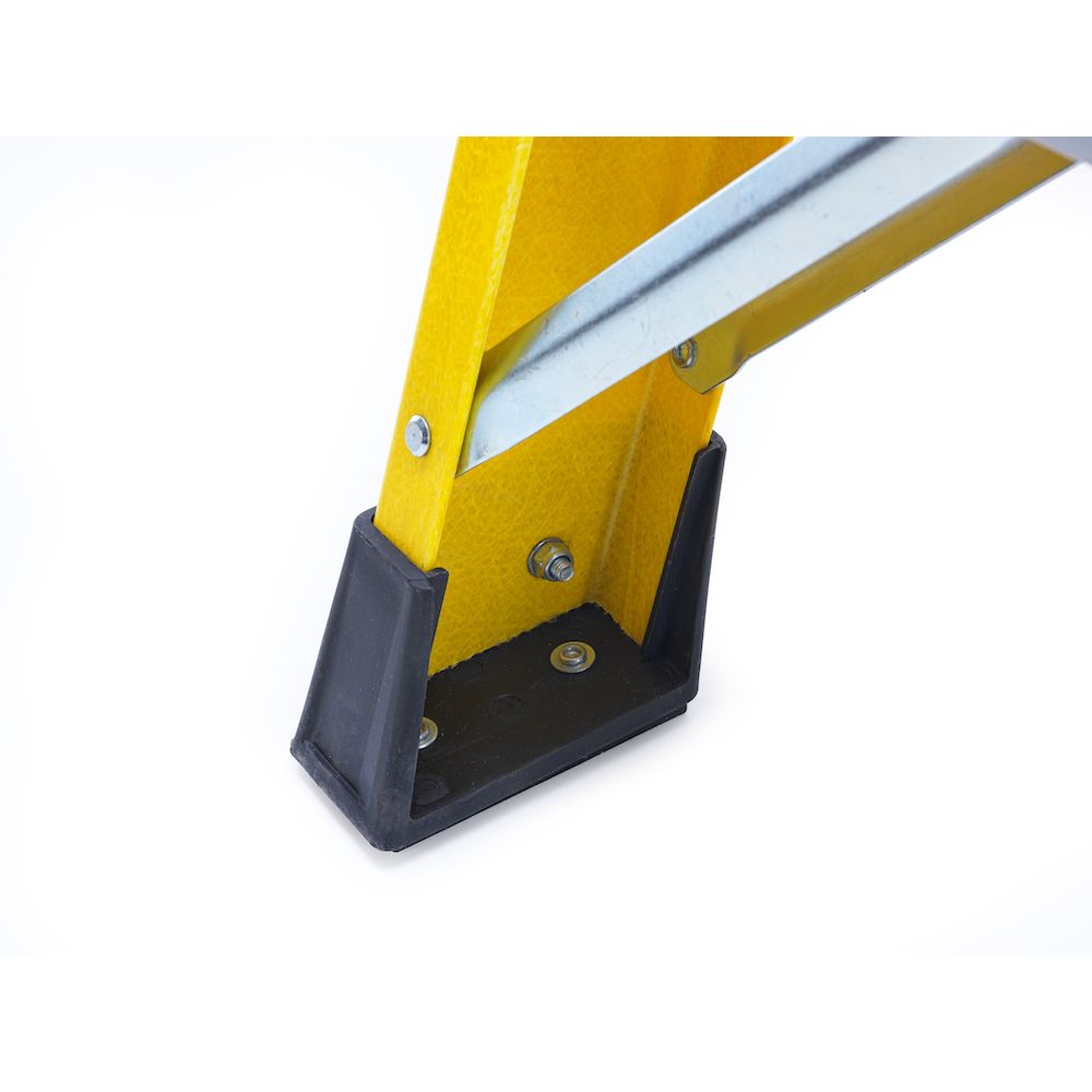 TB Davies Heavy-Duty Fibreglass Swingback Step Ladders - 174 PPE