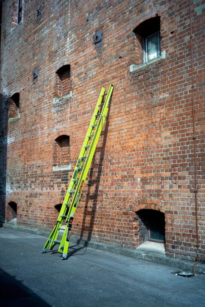 Little Giant HyperLite SumoStance Hi-Viz GRP Fibreglass Ladders - 174 PPE