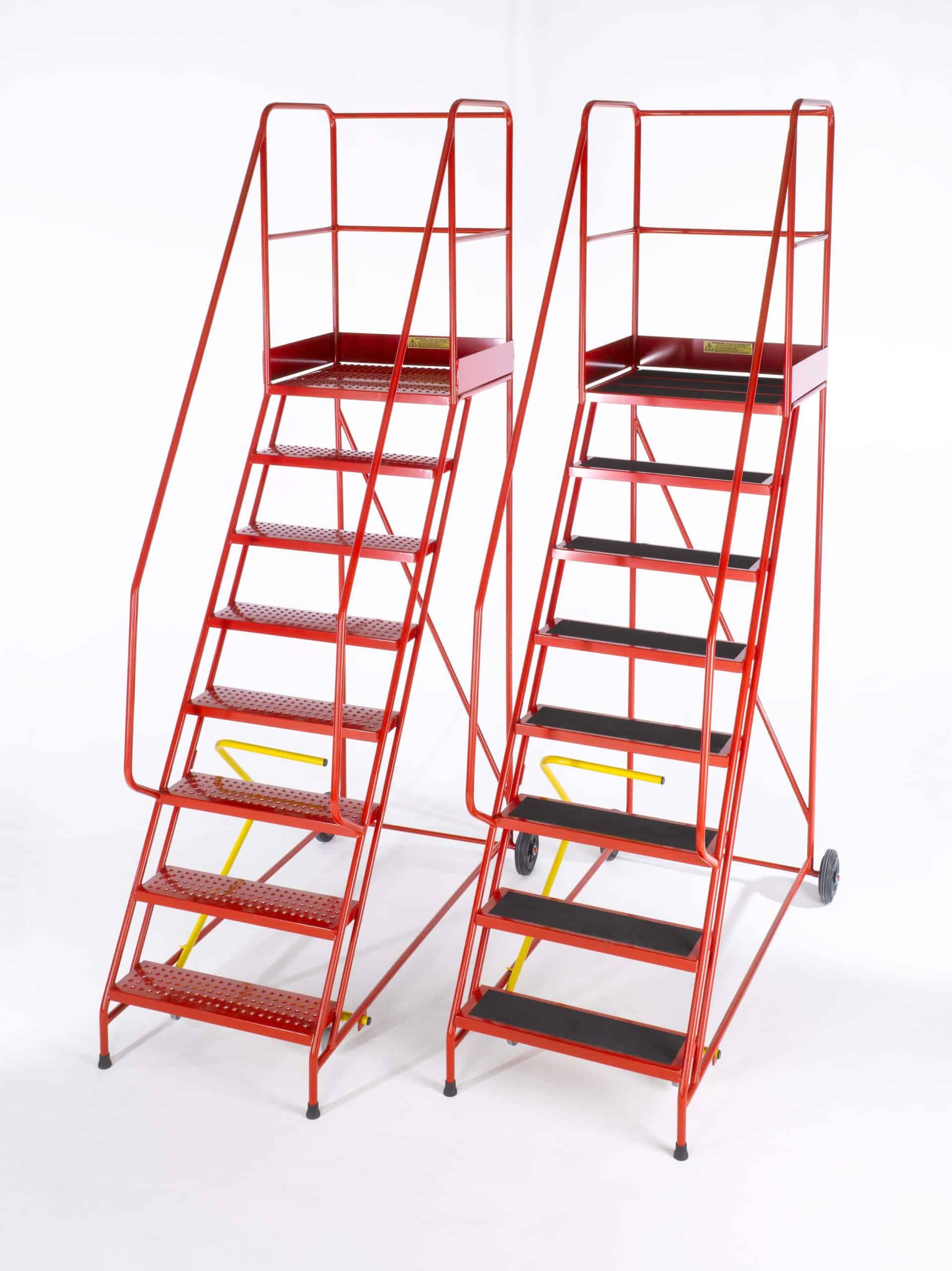 11 Tread TB Davies Heavy-Duty Mobile Safety Step - Punched Tread - 174 PPE